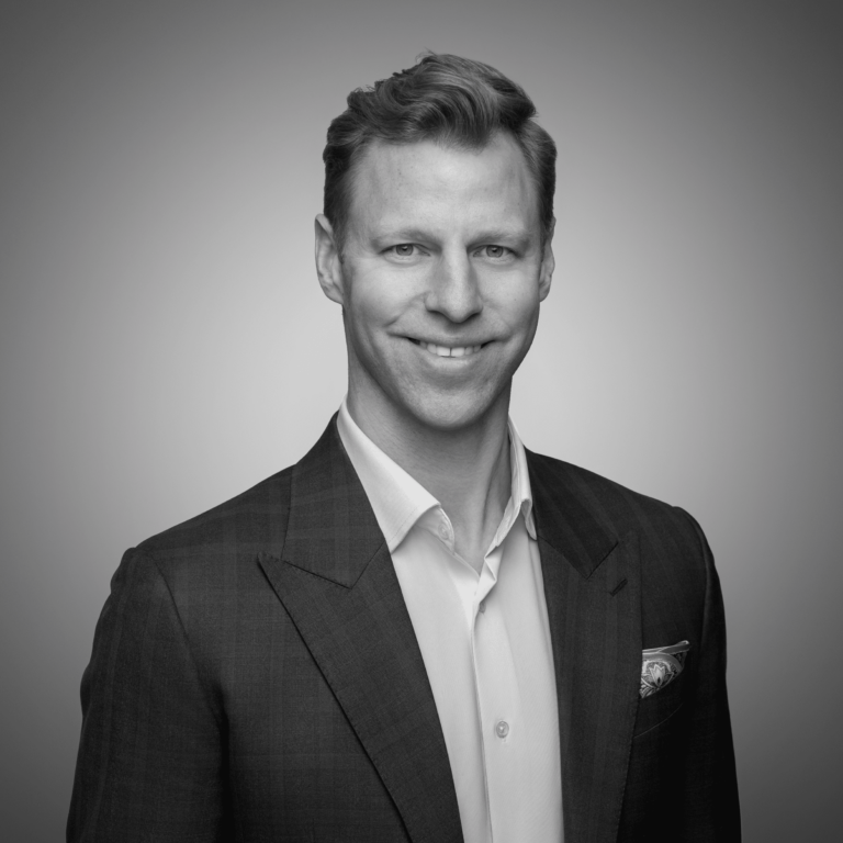 Our Team | Lysander Funds Ltd.